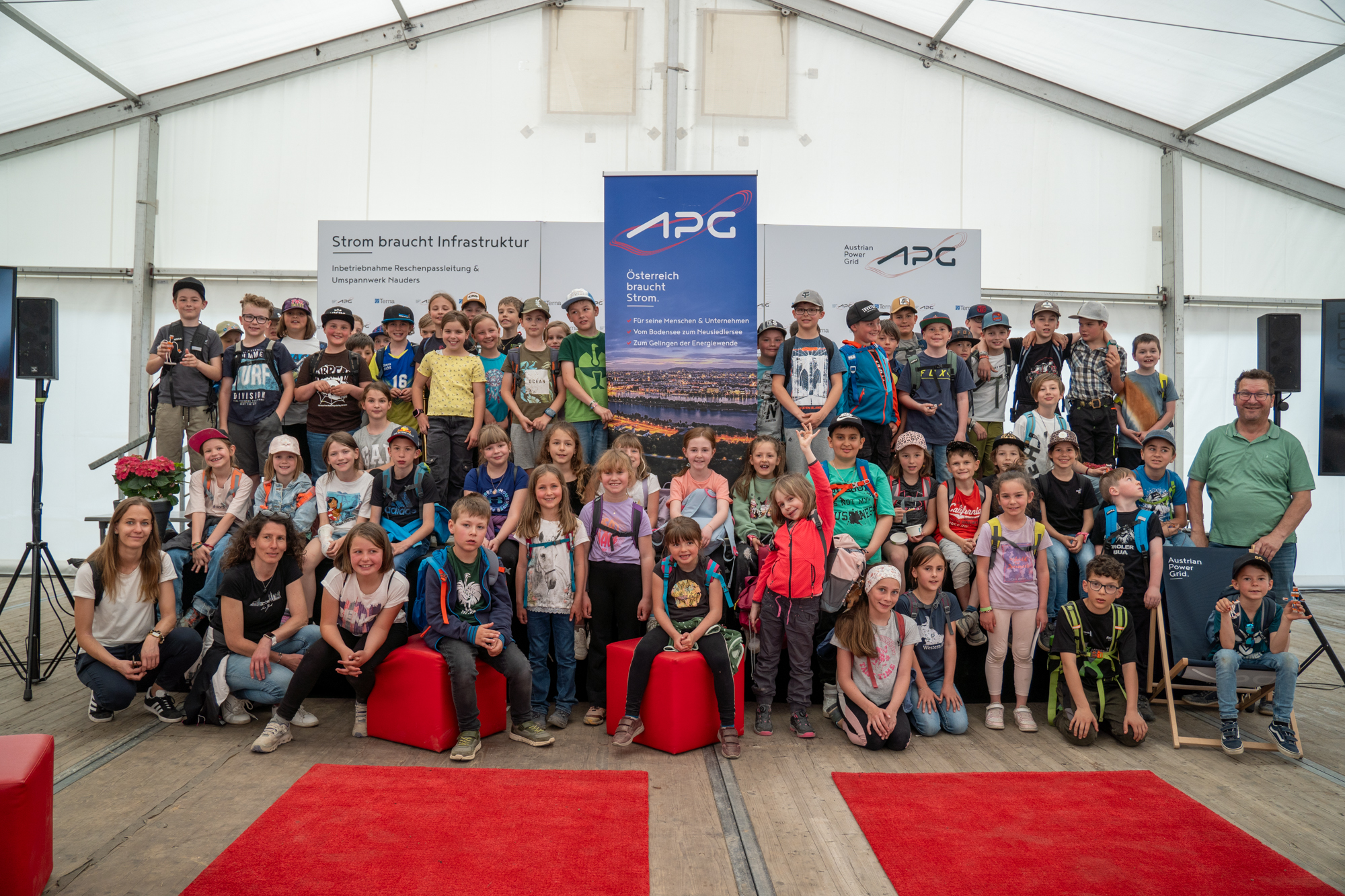 A Rare Insight into Our Power Supply: More Than 600 Visitors to the APG ...